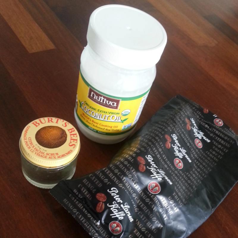 DIY bodyscrub med kaffe og kokos